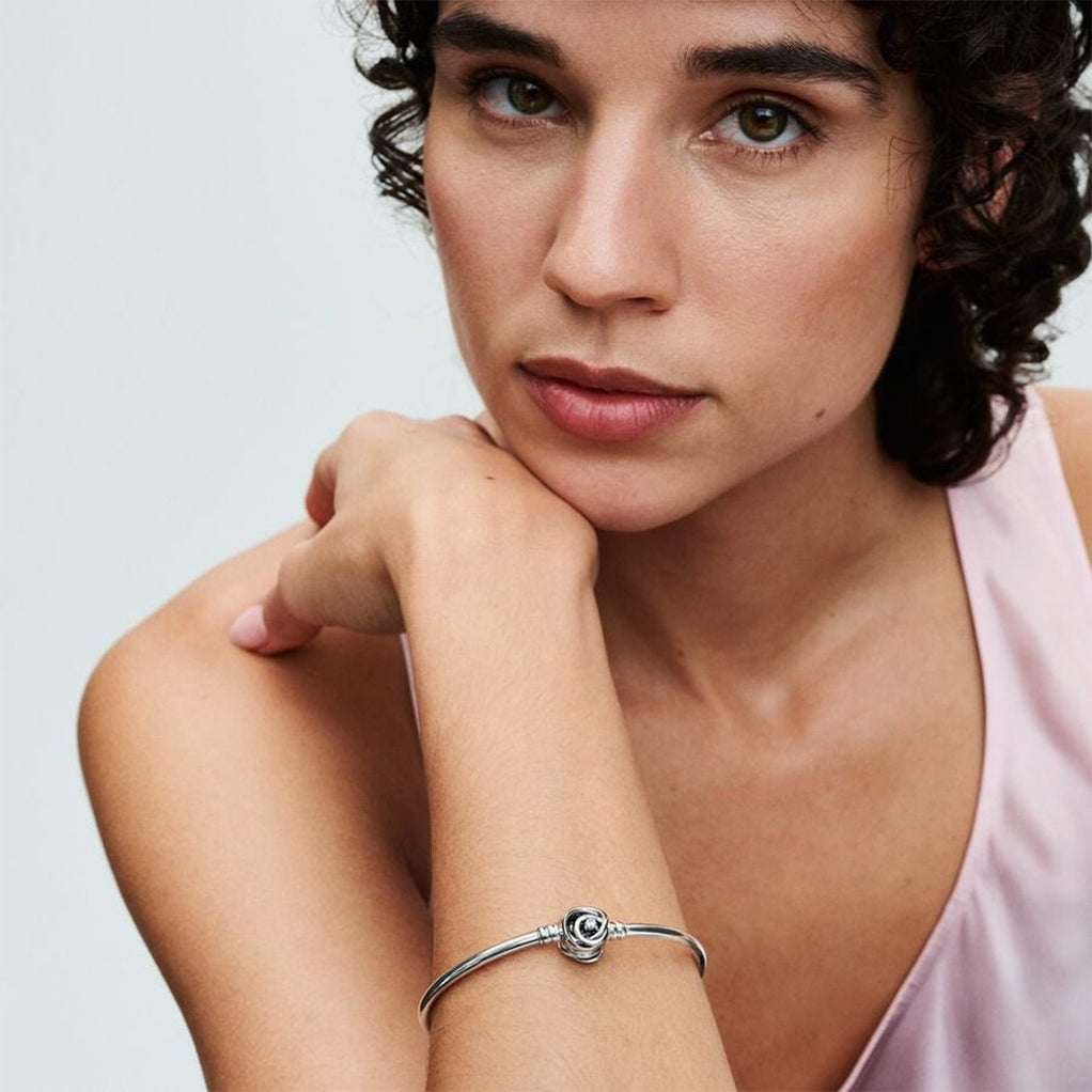 PANDORA : Pandora Moments Encircled Clasp Bangle - Silver - Annies ...