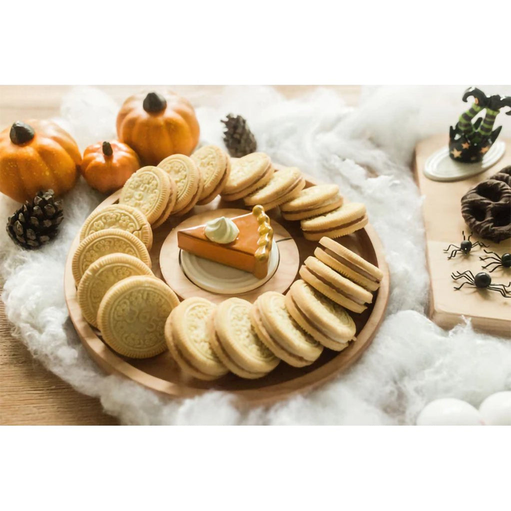 Nora Fleming : You Wanna Piece of Me? - Annies Hallmark and Gretchens Hallmark $17.00 USD